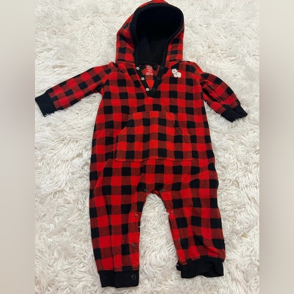 Carter's | One Pieces | Buffalo Check 2 Month Sleeper Outfit | Poshmark